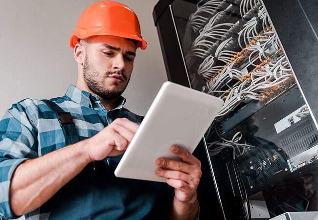 Field Service Management Software for Telecom & Utilities | CSG